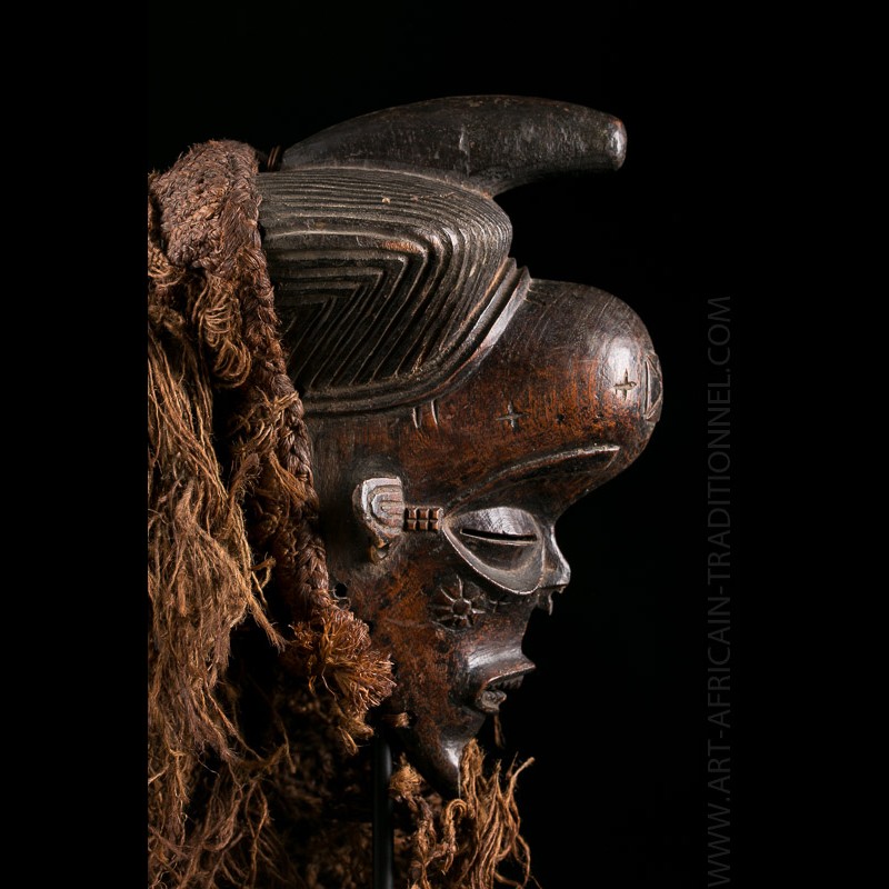 Chokwe mask - Authentic African Tribal Art Gallery