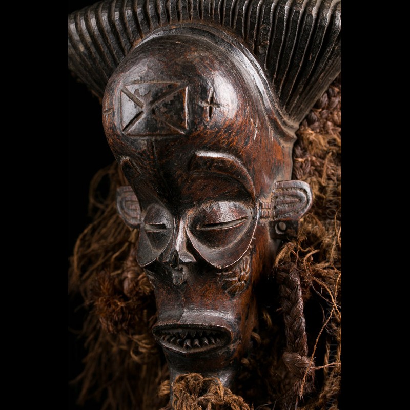 Chokwe mask - Authentic African Tribal Art Gallery