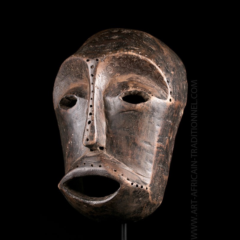 Tabwa african mask - Auctions African Tribal Art Gallery