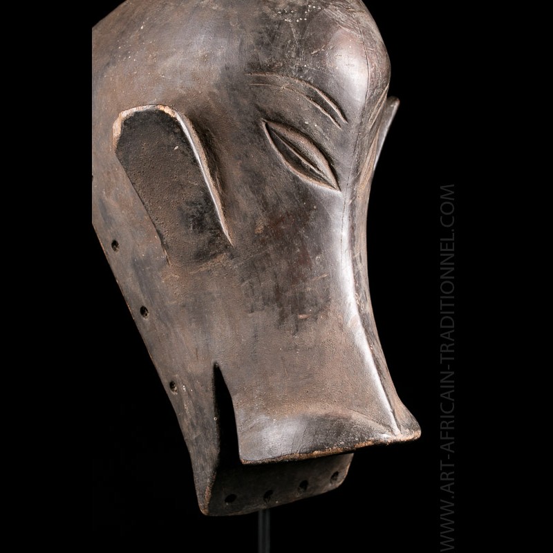 Pakasa Holo mask - Authentic African Tribal Art Gallery