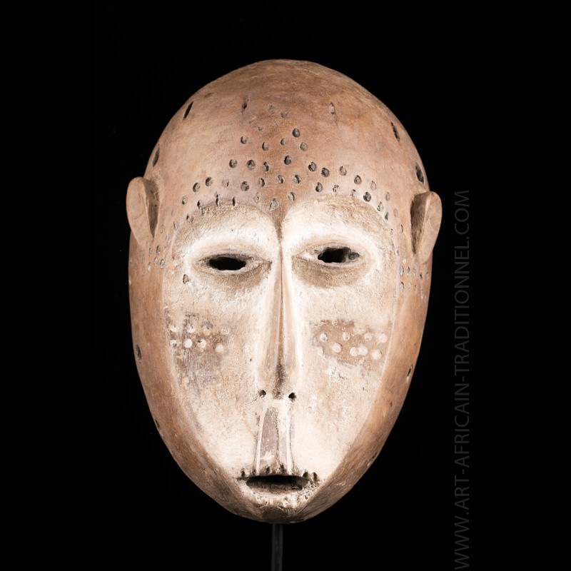 Binja mask - Authentic African Tribal Art Gallery