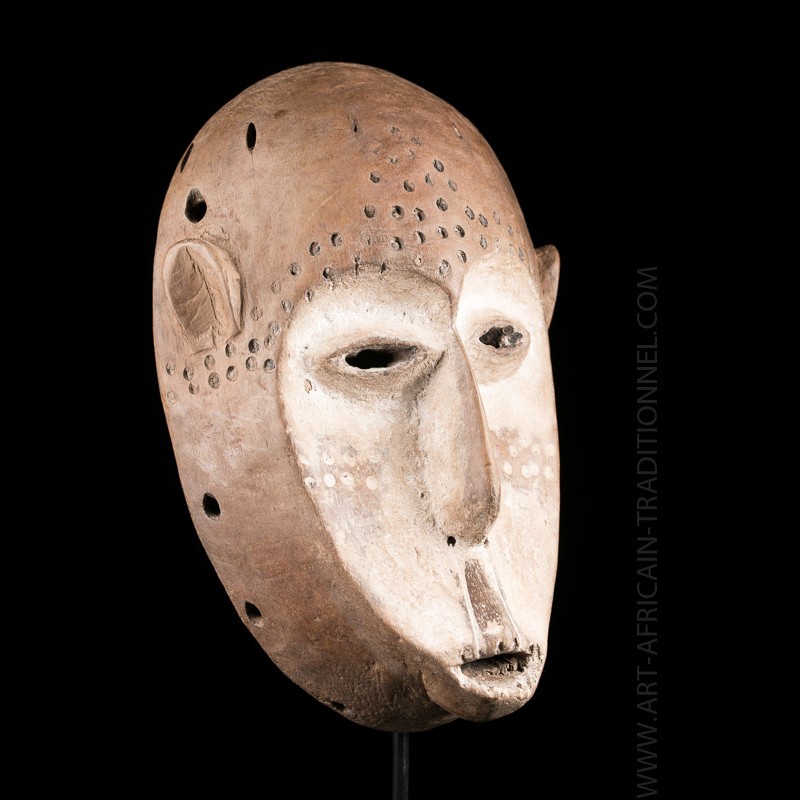 Binja mask - Authentic African Tribal Art Gallery