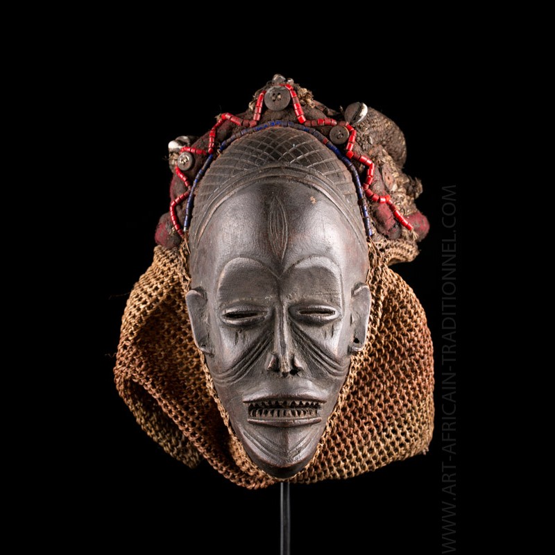 Mwana Pwo Chokwe mask - Authentic African Tribal Art Gallery