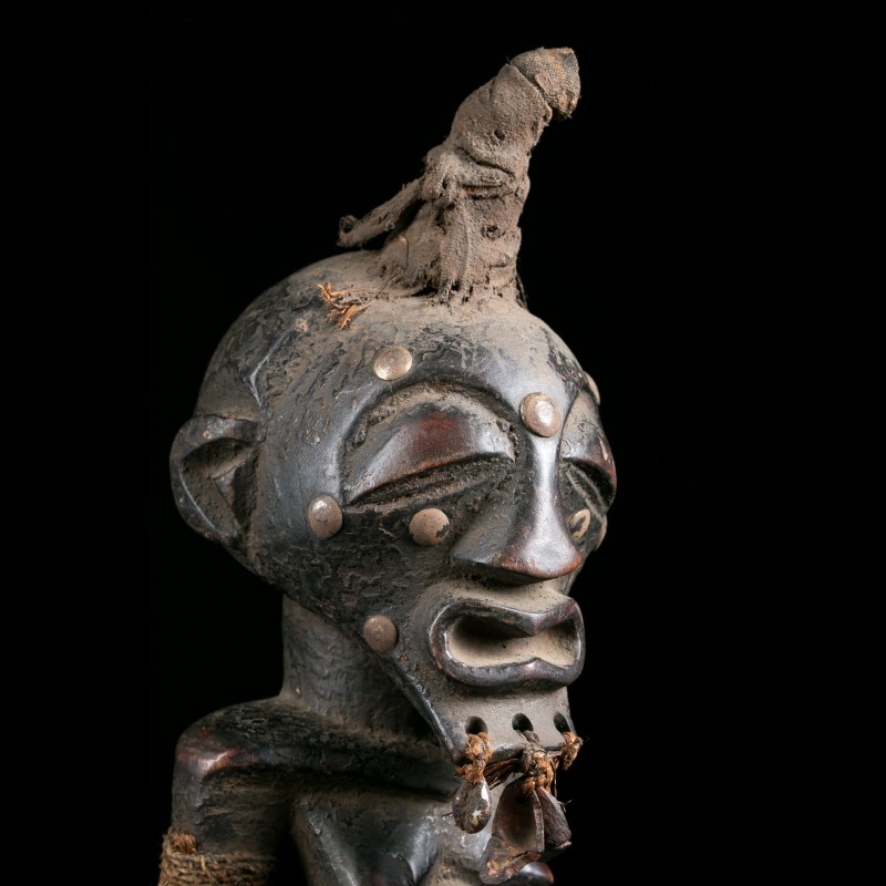Nkisi power figure - Songye - Congo - primitive african art