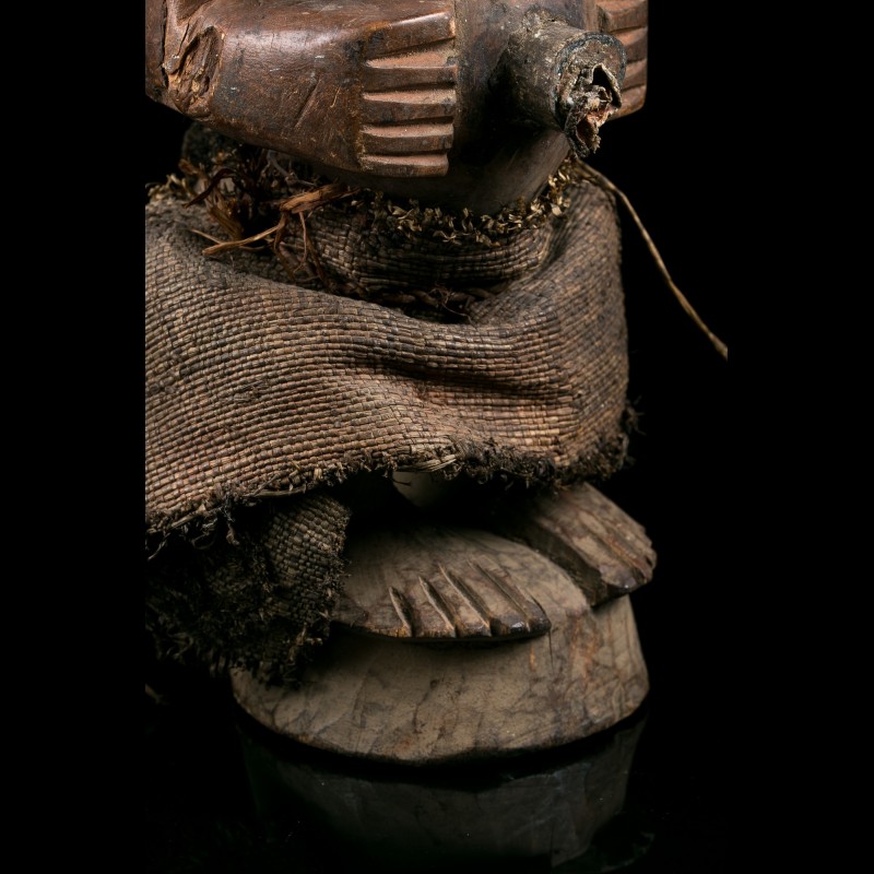 Nkisi protection figure - Songye - Congo
