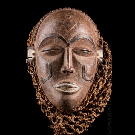 Chokwe Mwana Pwo mask - Beautiful african masks from Angola