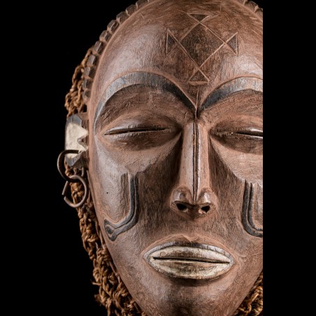 Chokwe Mwana Pwo mask - Beautiful african masks from Angola