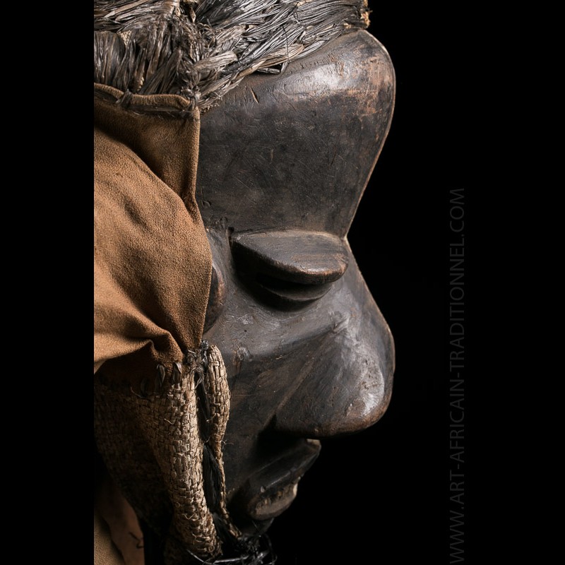 Pende Mbangu african mask - Authentic African Tribal Art Gallery