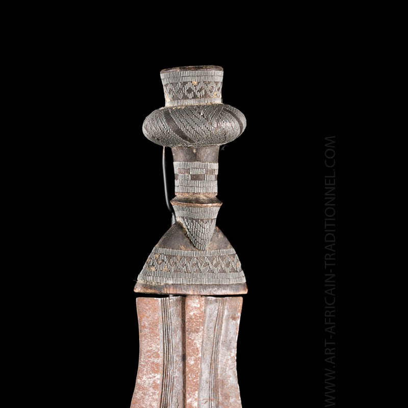 Kuba Ikul knife - Authentic African Tribal Art Gallery Auction