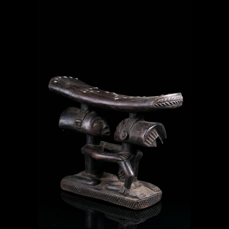 Shankadi Headrest - Luba - Congo - primitive african art