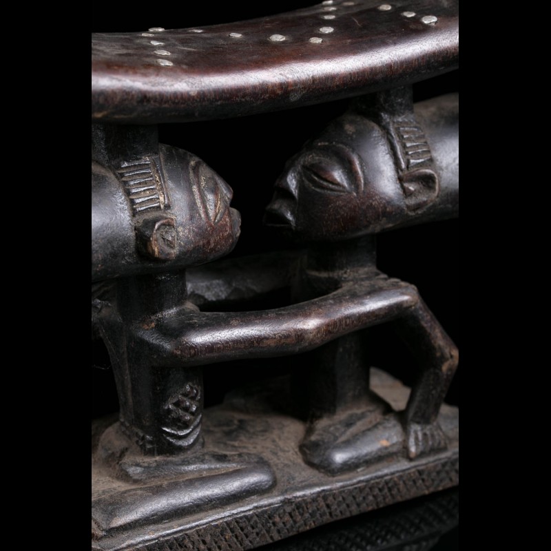 Shankadi Headrest - Luba - Congo - primitive african art