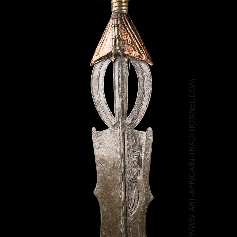 Couteau africain Poto Ngombe - Galerie d'Art Africain Traditionnel
