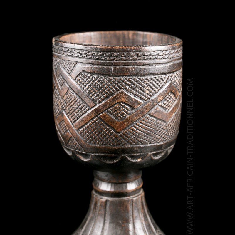 Kuba royal cup - Auctions African Art Gallery