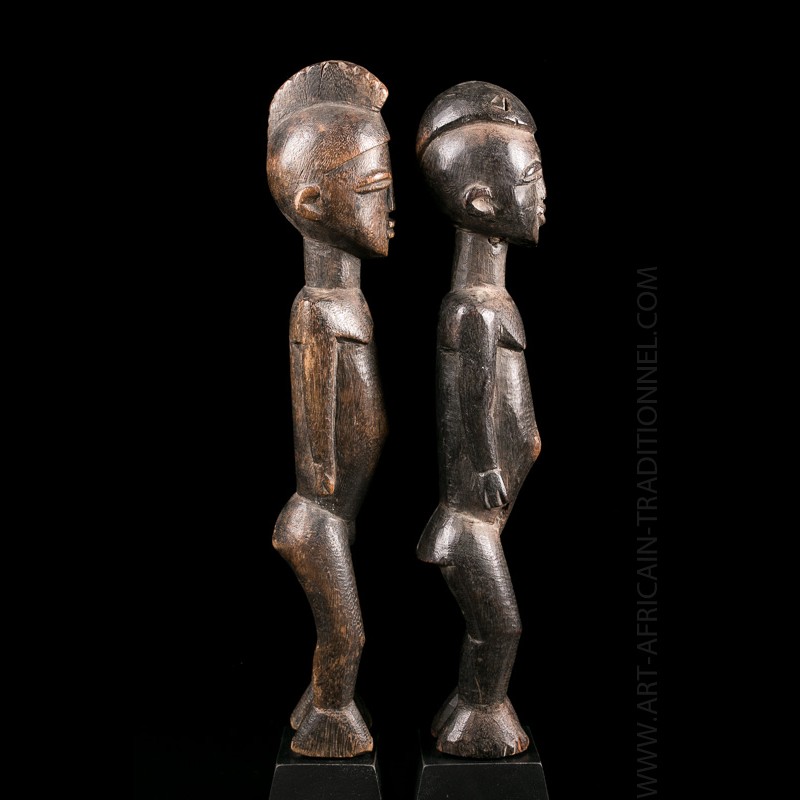 Couple de statues Lobi - Enchères Art Africain Traditionnel Galerie