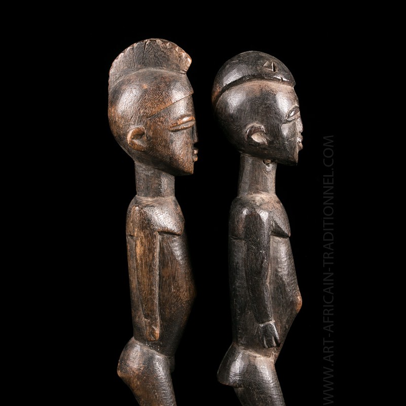 Couple of Lobi figures - Auctions African Art Gallery