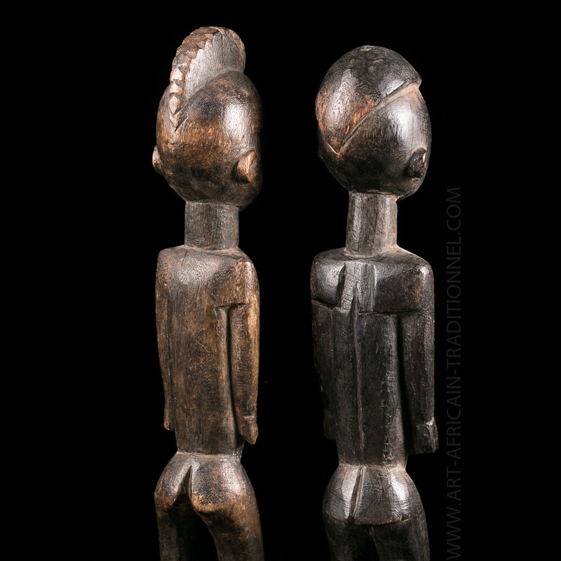Couple of Lobi figures - Auctions African Art Gallery