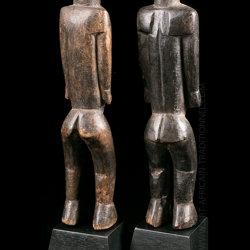 Couple of Lobi figures - Auctions African Art Gallery