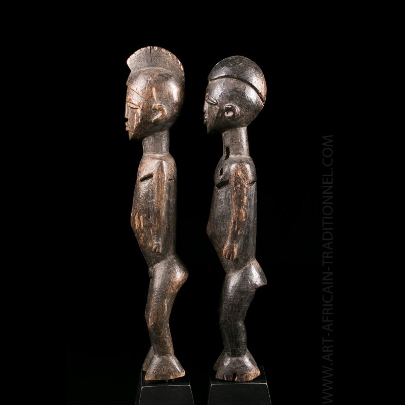 Couple of Lobi figures - Auctions African Art Gallery