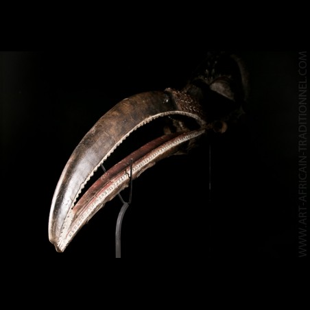 Dan Maou Gagon mask - Auctions African Art Gallery