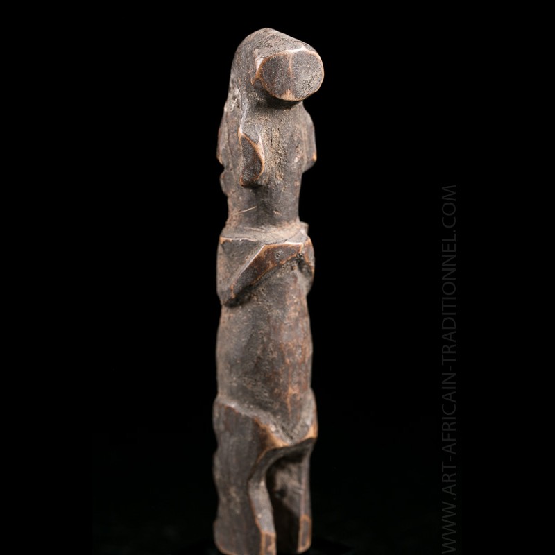 Teke ancestor figure - Auctions Authentic African Art Héritage Gallery