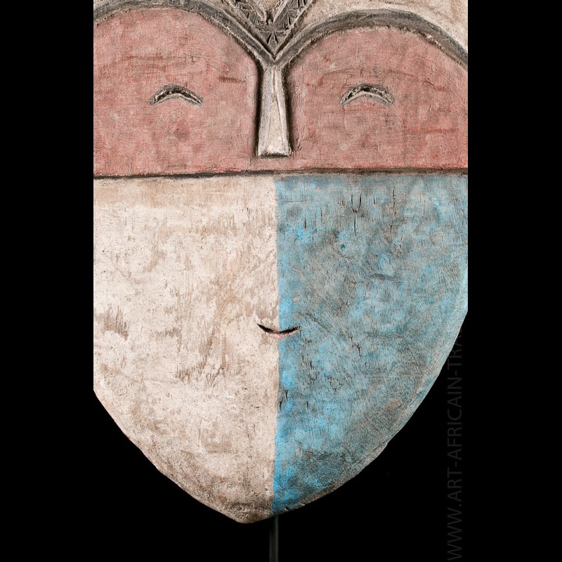 Mbole house mask Congo - Auctions African Art Gallery