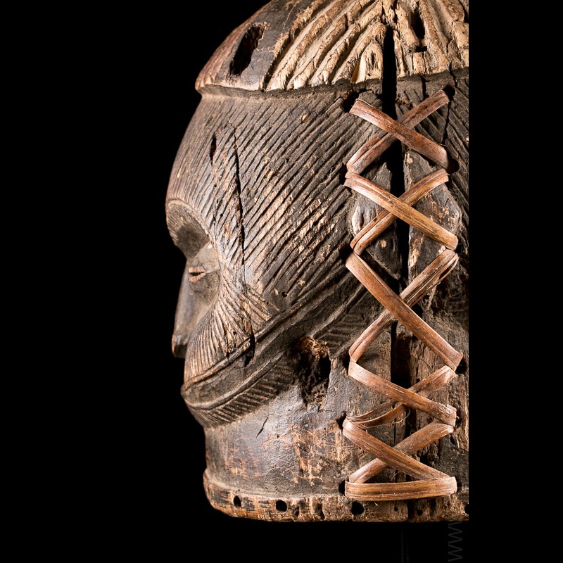 Igala Elu helmet mask Nigeria - Auctions African Art Gallery