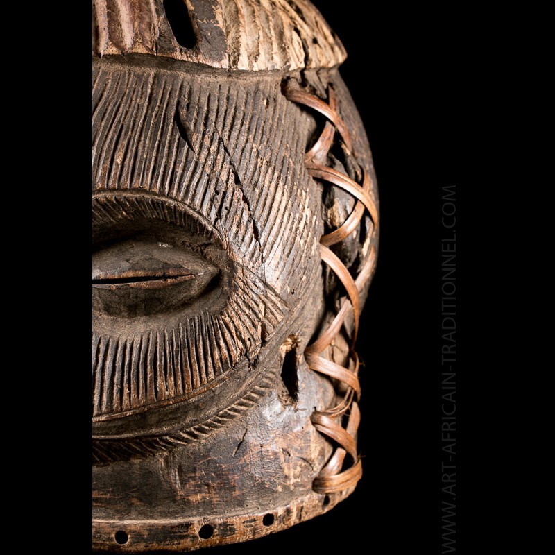 Igala Elu helmet mask Nigeria - Auctions African Art Gallery