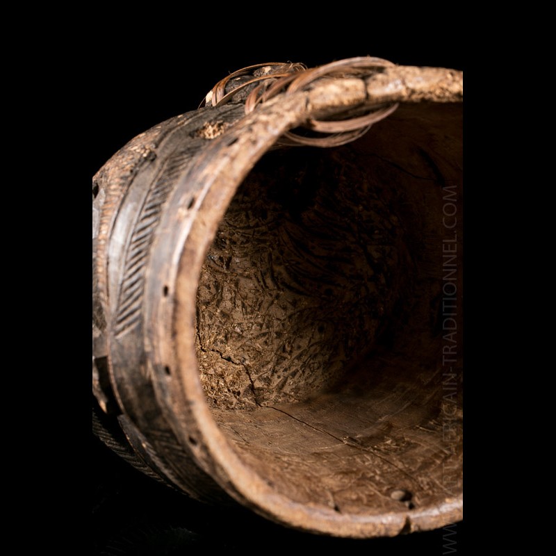 Masque heaume Elu Igala - Enchères Art Africain Traditionnel Galerie