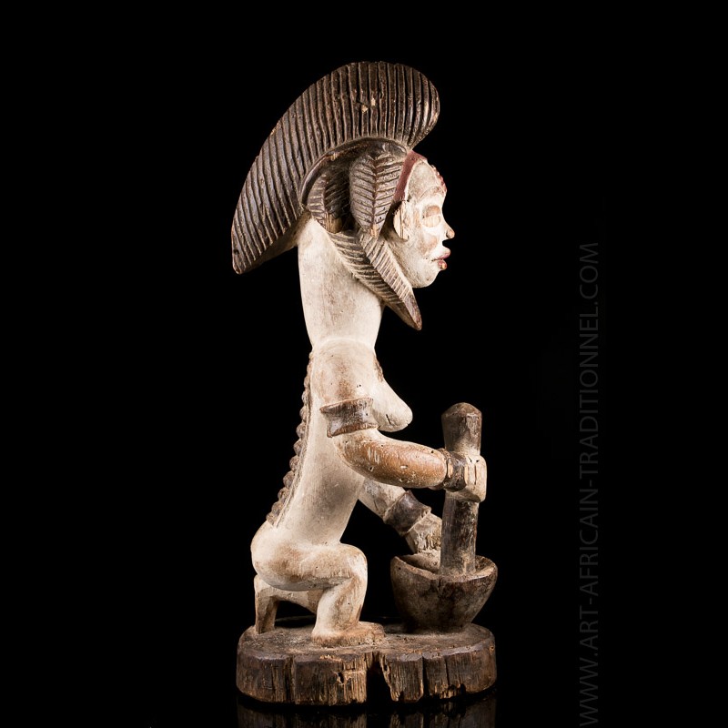 Punu figure Gabon - Auctions African Art Gallery