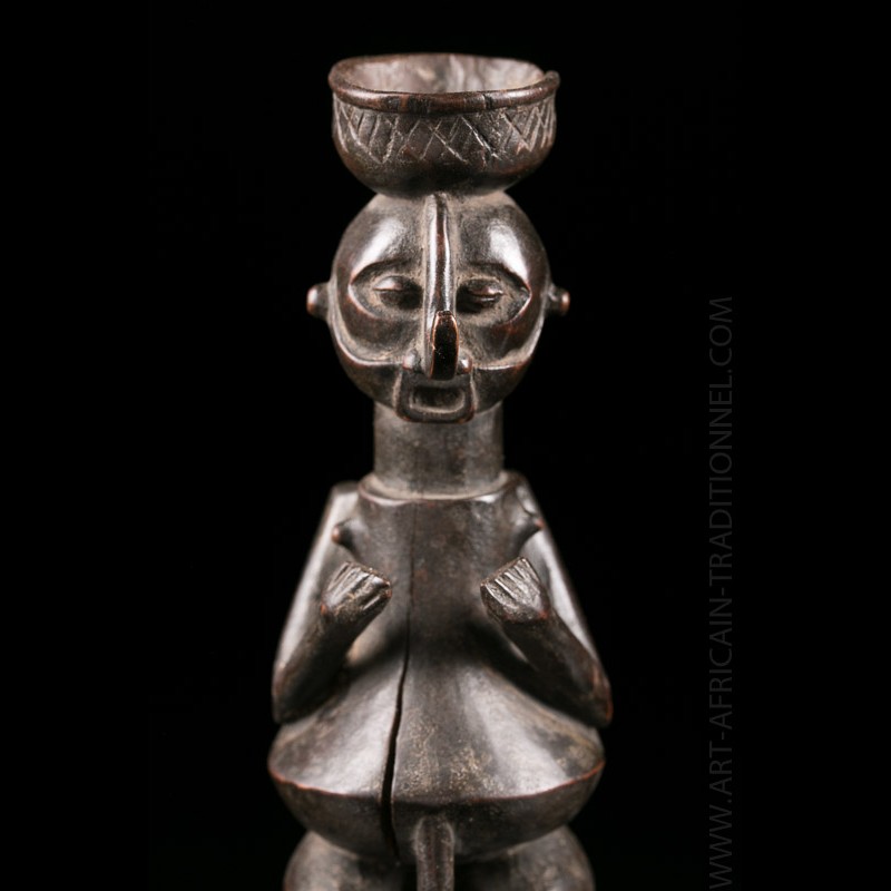 Yaka african Figure- Auctions African Art Gallery