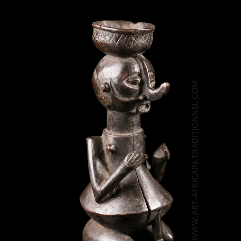 Yaka african Figure- Auctions African Art Gallery