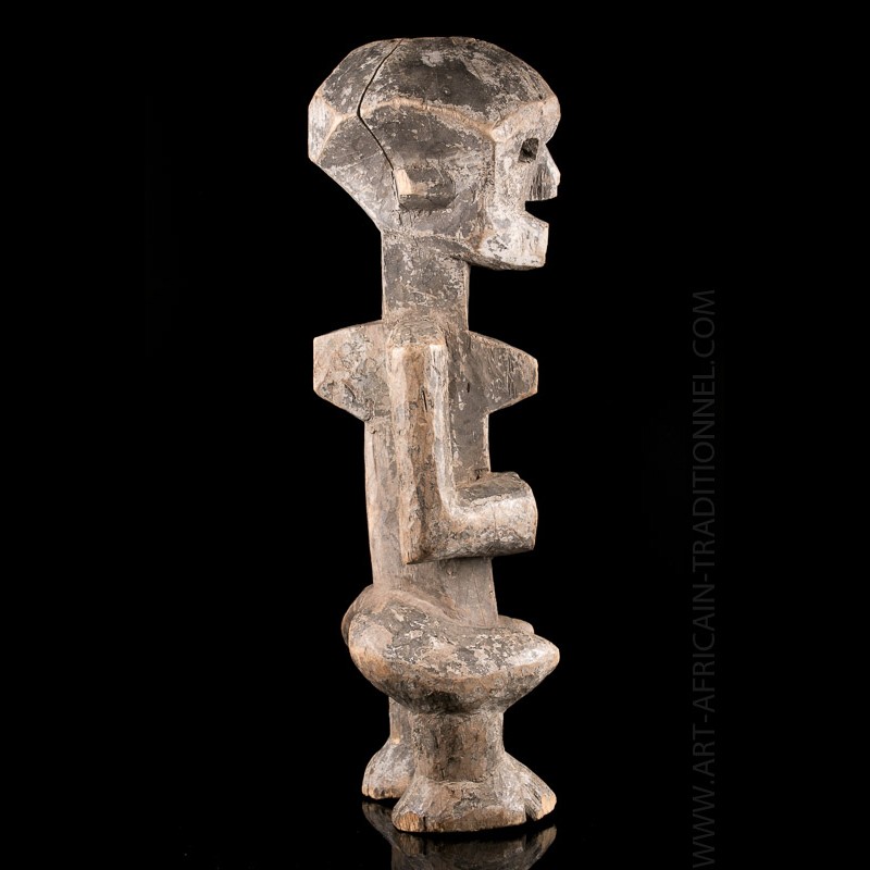 African Tiv Figure - Auctions African Art Gallery
