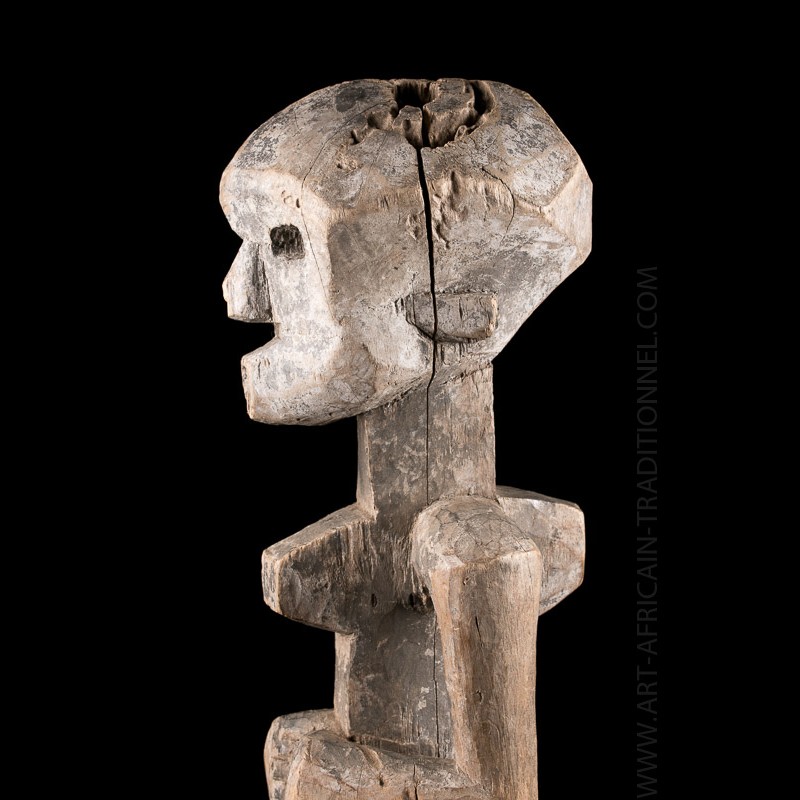 African Tiv Figure - Auctions African Art Gallery