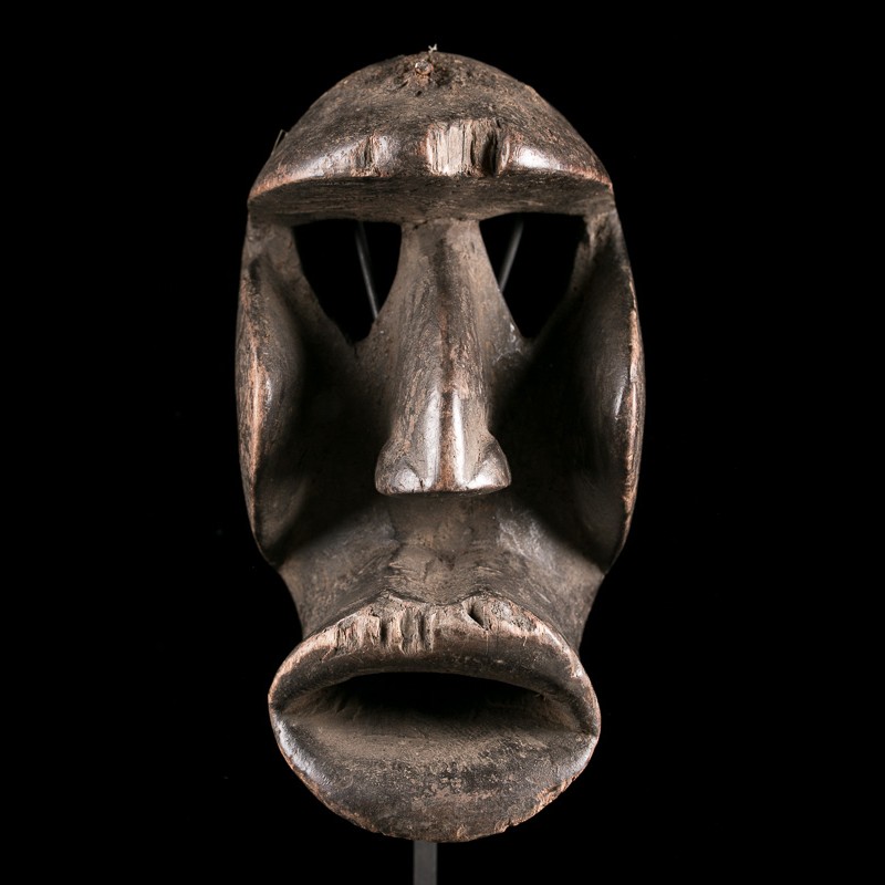Dan Kran mask - Auctions African Art Gallery