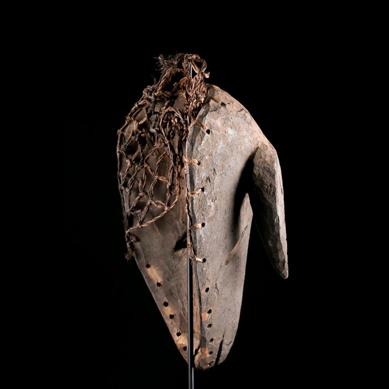 Rare Salampasu ram mask Congo - Auctions African Art Gallery