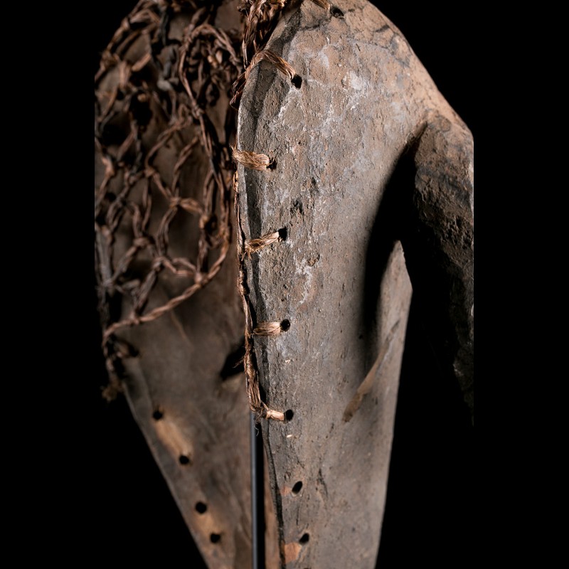 Rare Salampasu ram mask Congo - Auctions African Art Gallery
