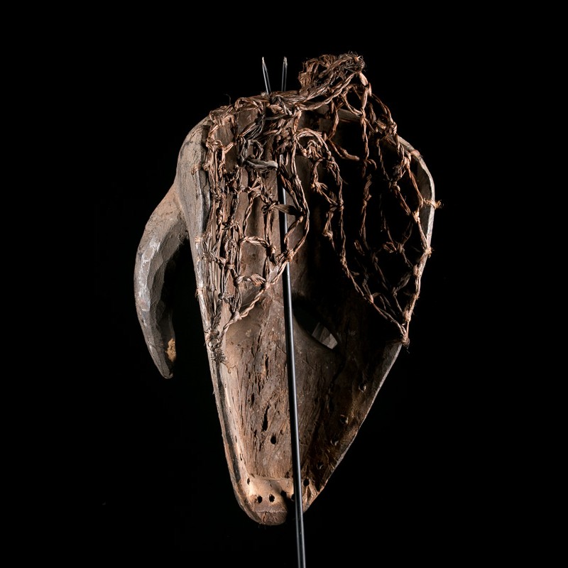 Rare Salampasu ram mask Congo - Auctions African Art Gallery