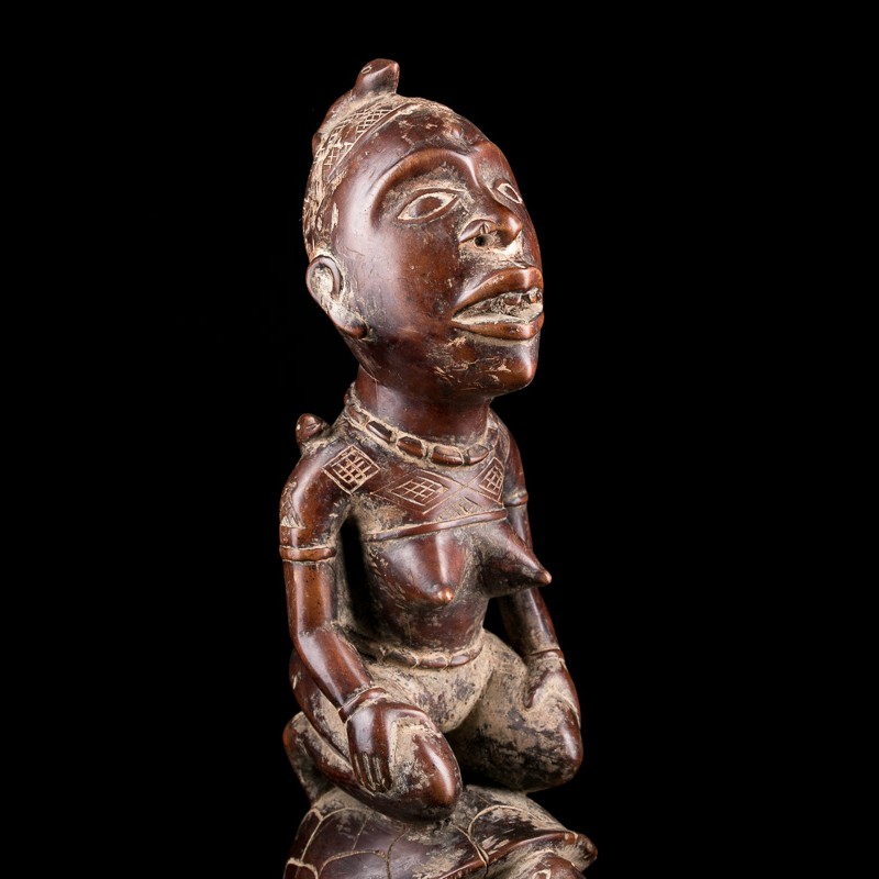 Kongo figure - Auctions African Art Gallery