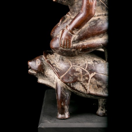 Kongo figure - Auctions African Art Gallery