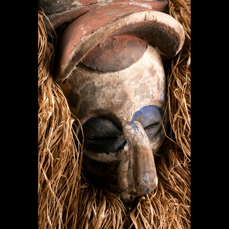 Yaka Kholuka african mask Congo - African Art Gallery