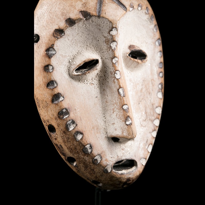 Lega Lukwakongo mask Bwami Congo - Auctions African Art Gallery