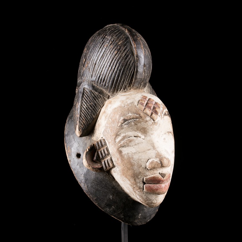 Punu Okuyi mask Gabon - Auctions African Art Gallery