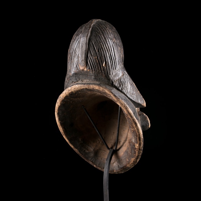 Punu Okuyi mask Gabon - Auctions African Art Gallery