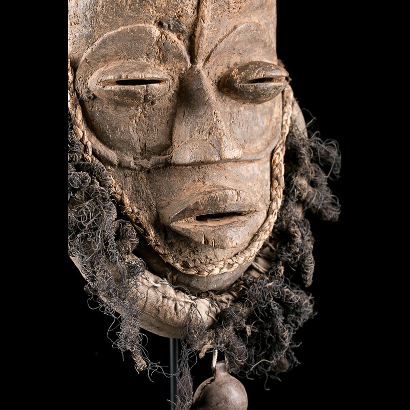 Wobe Dan musician mask - Auctions African Art Gallery