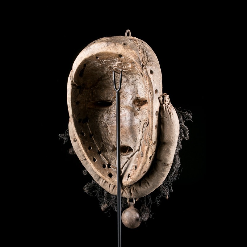 Wobe Dan musician mask - Auctions African Art Gallery
