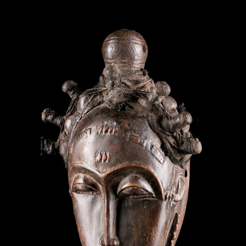 Yaoure effigy mask Ivory Coast - Auctions African Art Gallery