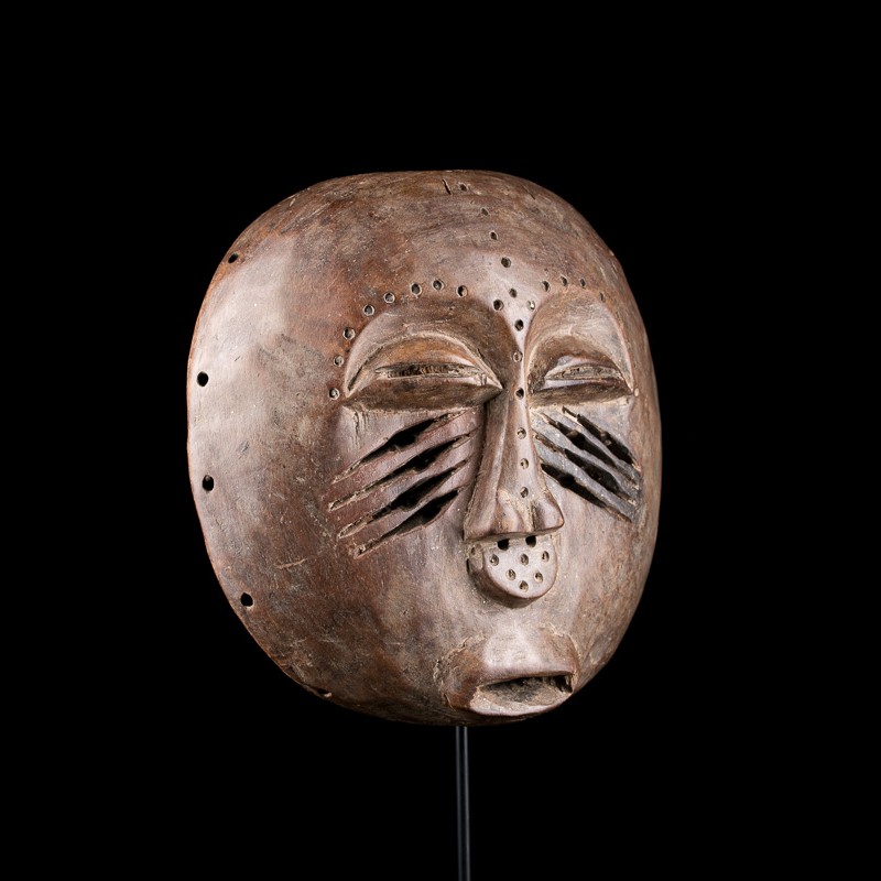 Mbole Yela Ekanga african mask - Auctions African Art Gallery