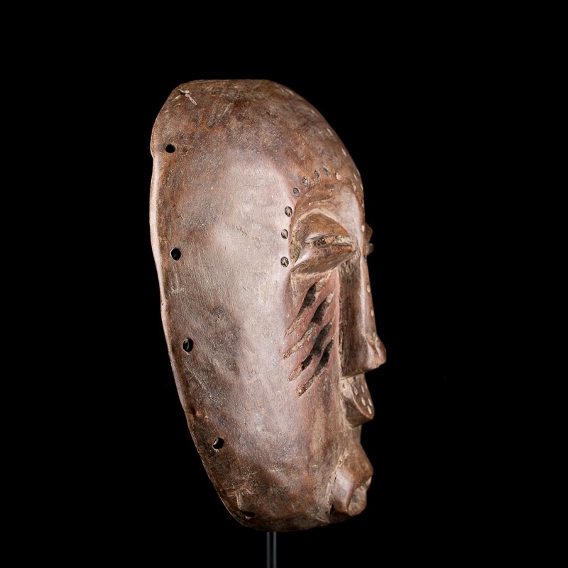 Mbole Yela Ekanga african mask - Auctions African Art Gallery