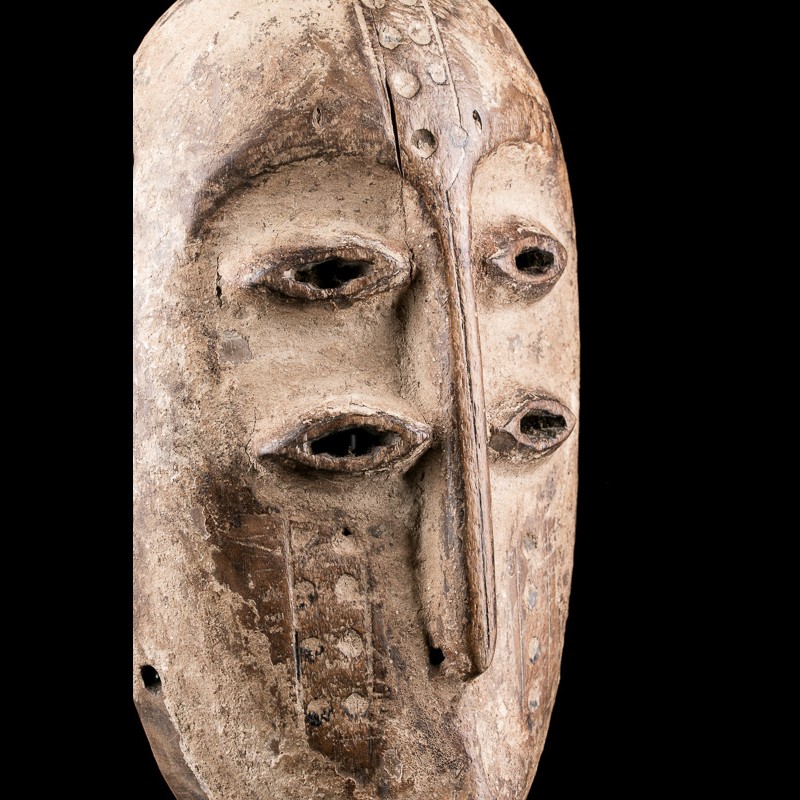 Lega mask African Art in R. D. Congo - Auctions African Art Gallery