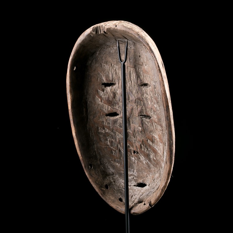 Lega mask African Art in R. D. Congo - Auctions African Art Gallery